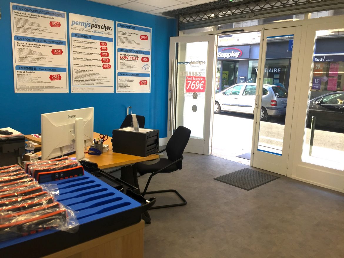 Permis Pas Cher I N°1 en France - Auto-Moto-Remorque école, Permis B Pas Cher, Permis AAC Pas ...